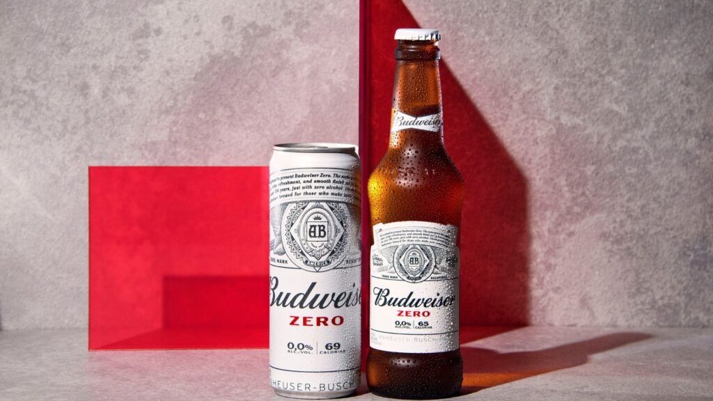Bud Zero faz ação especial em Curitiba com “cabine secreta” em festival ...
